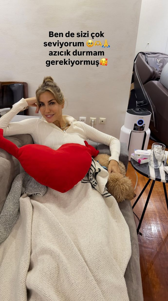 Kas spazmı geçiren Çağla Şıkel'den açıklama